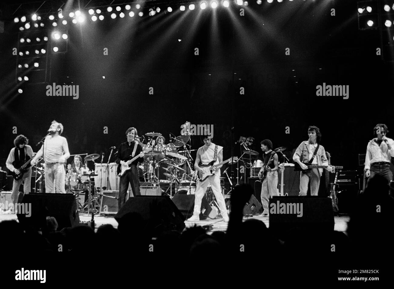 Jimmy Page, Eric Clapton, Stevie Linwood, Andy Fair-weather Low, Bill ...