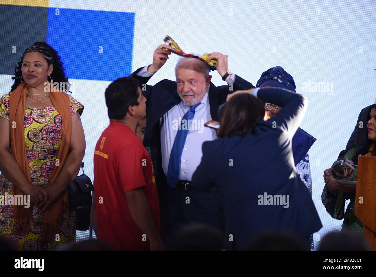 BRASÍLIA, DF - 11.01.2023: ANIELLE E SONIA GUAJAJARA TOMAM POSSE ...