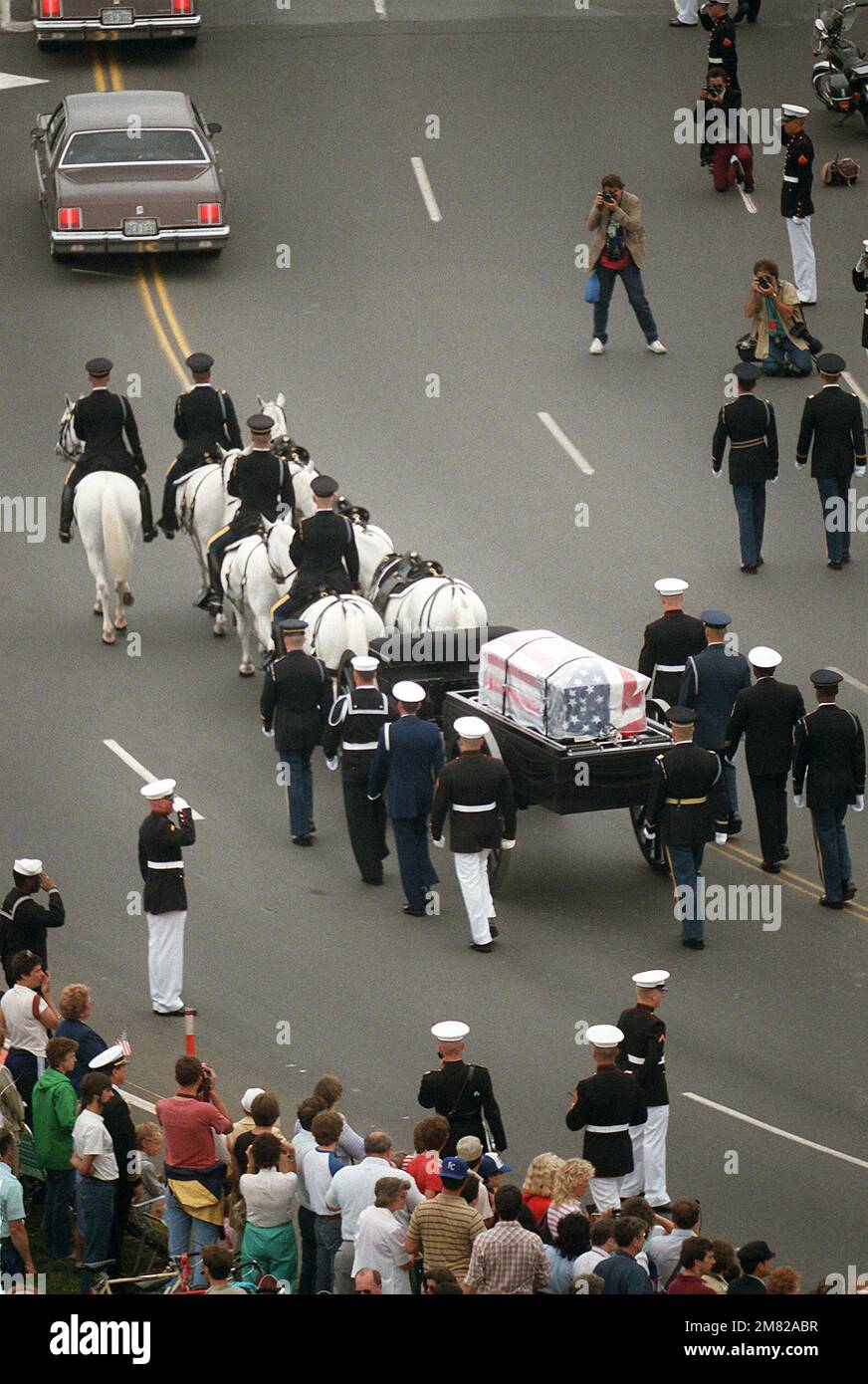 The caisson bearing the remains of the Unknown Serviceman of the ...