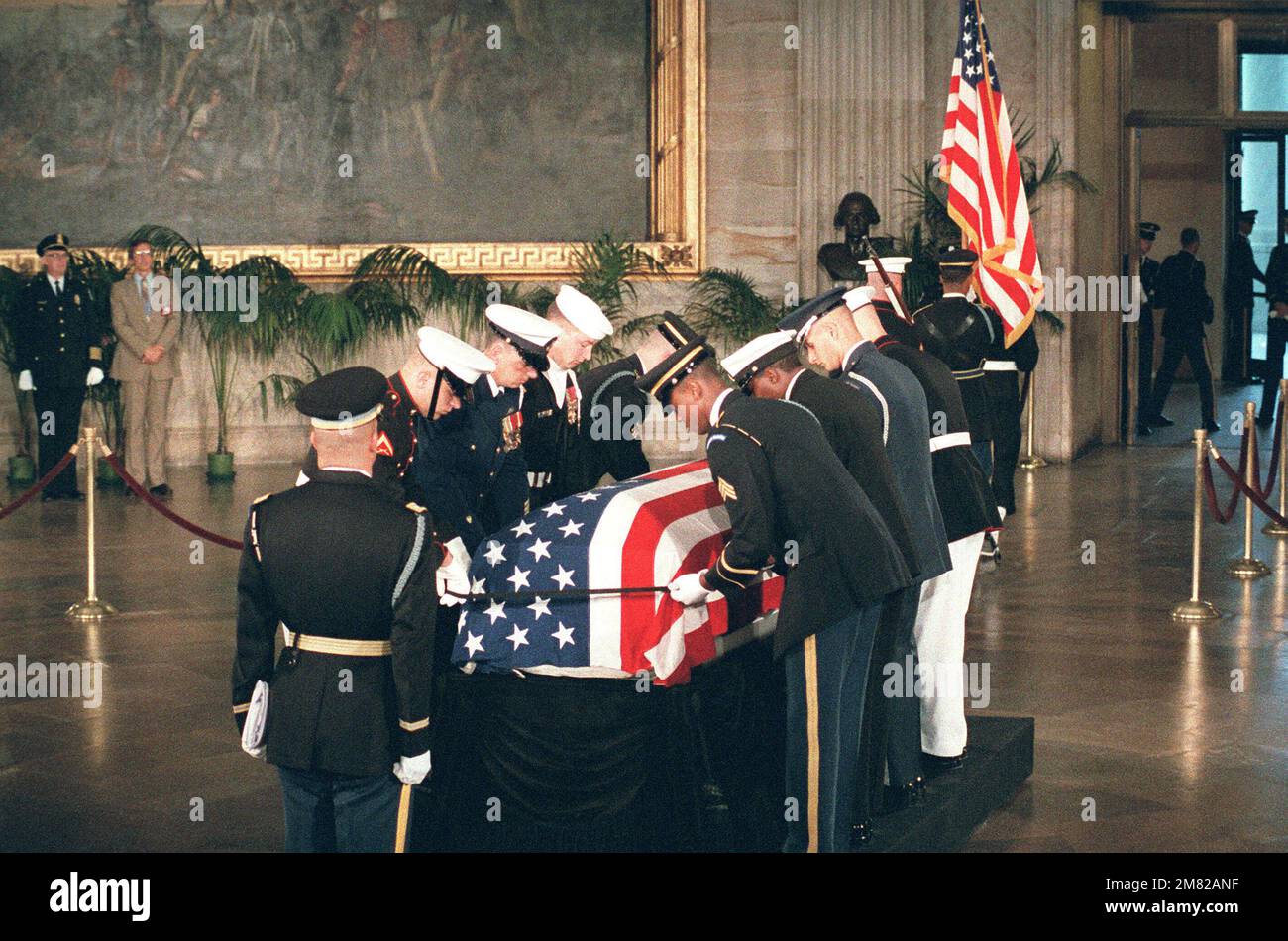 Caisson transport hi-res stock photography and images - Alamy