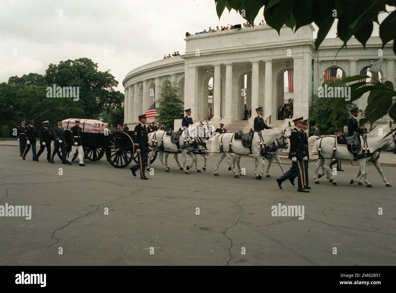 The caisson bearing the casket of the Unknown Serviceman of the Vietnam ...