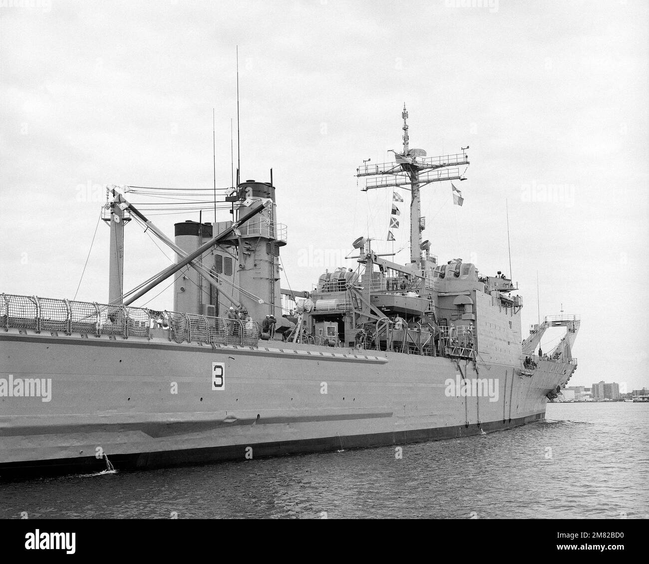 A starboard quarter view of the tank landing ship USS NEWPORT (LST 1179 ...