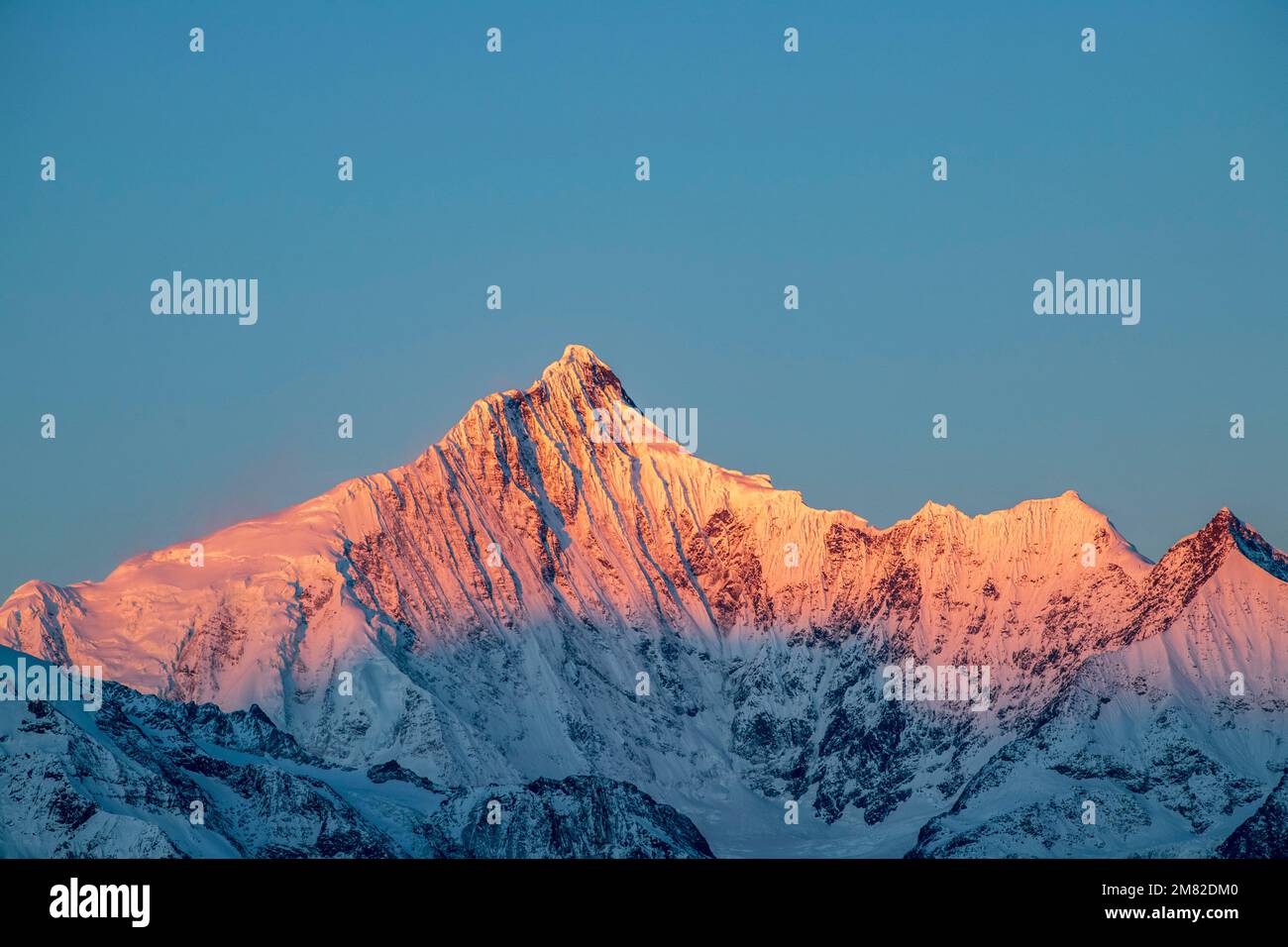 YUNNAN, CHINA - JANUARY 5, 2023 - Photo taken on Jan. 5, 2023 shows the ...