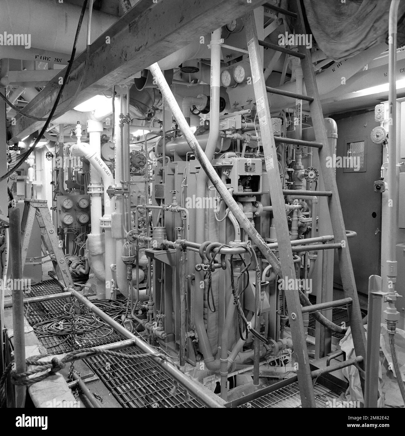 Auxiliary ship propulsion Black and White Stock Photos & Images - Alamy