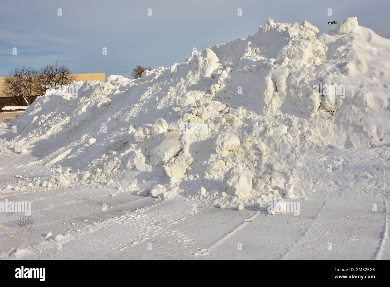 Pile of snow hi-res stock photography and images - Alamy