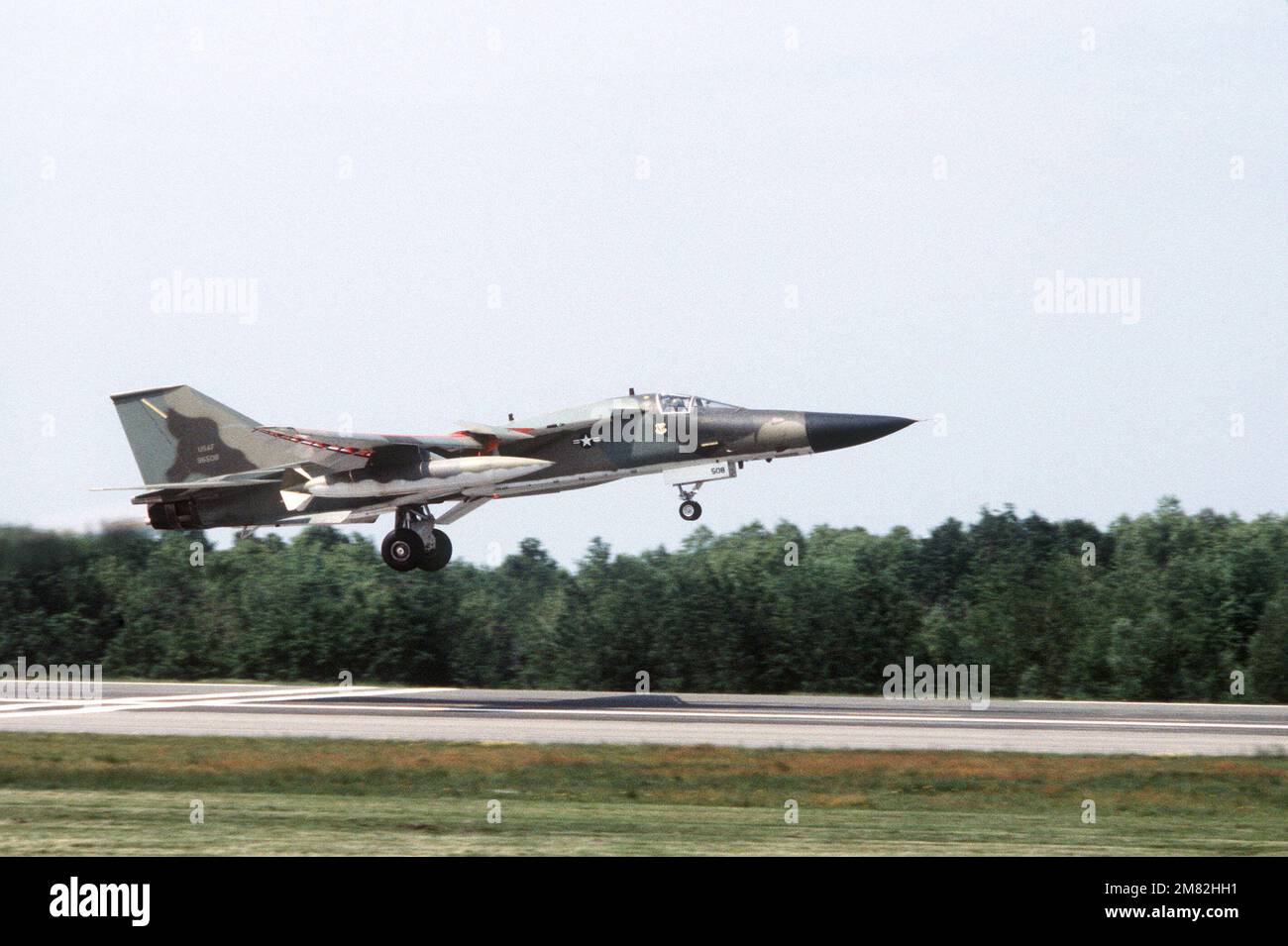 Aerial view fleet hampshire hi-res stock photography and images - Alamy