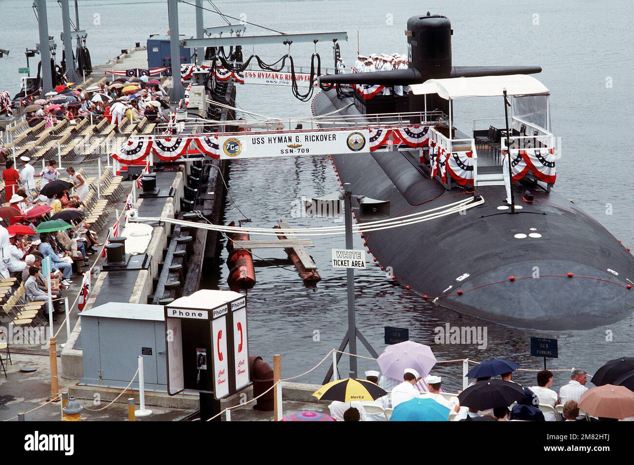 An elevated starboard bow view of the Los Angeles class nuclear-powered attack submarine USS ...