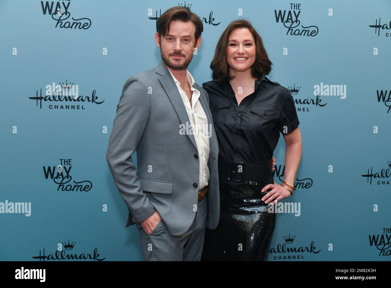 Evan Williams and Chyler Leigh Stock Photo - Alamy