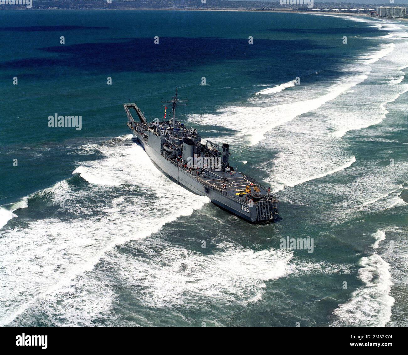 Silver strand running hi-res stock photography and images - Alamy
