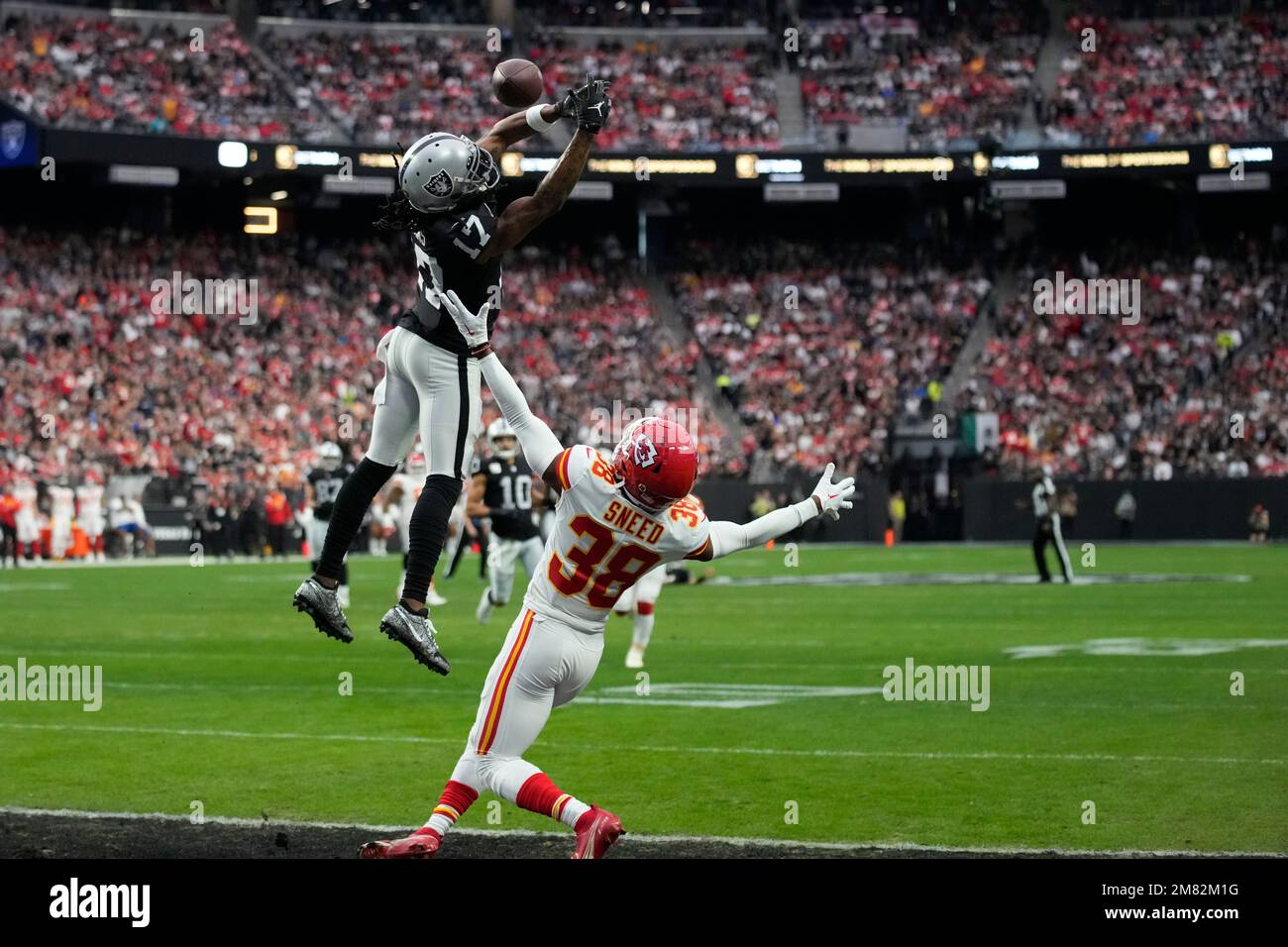 Las Vegas Raiders wide receiver Davante Adams (17) misses a reception ...