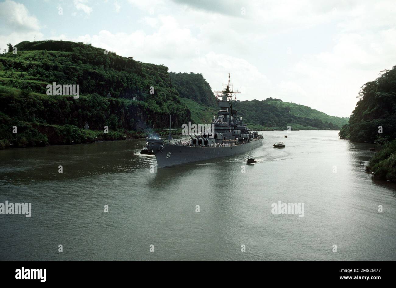 Port bow view of the battleship USS IOWA (BB 61) passing through the Gaillard Cut as it transits ...