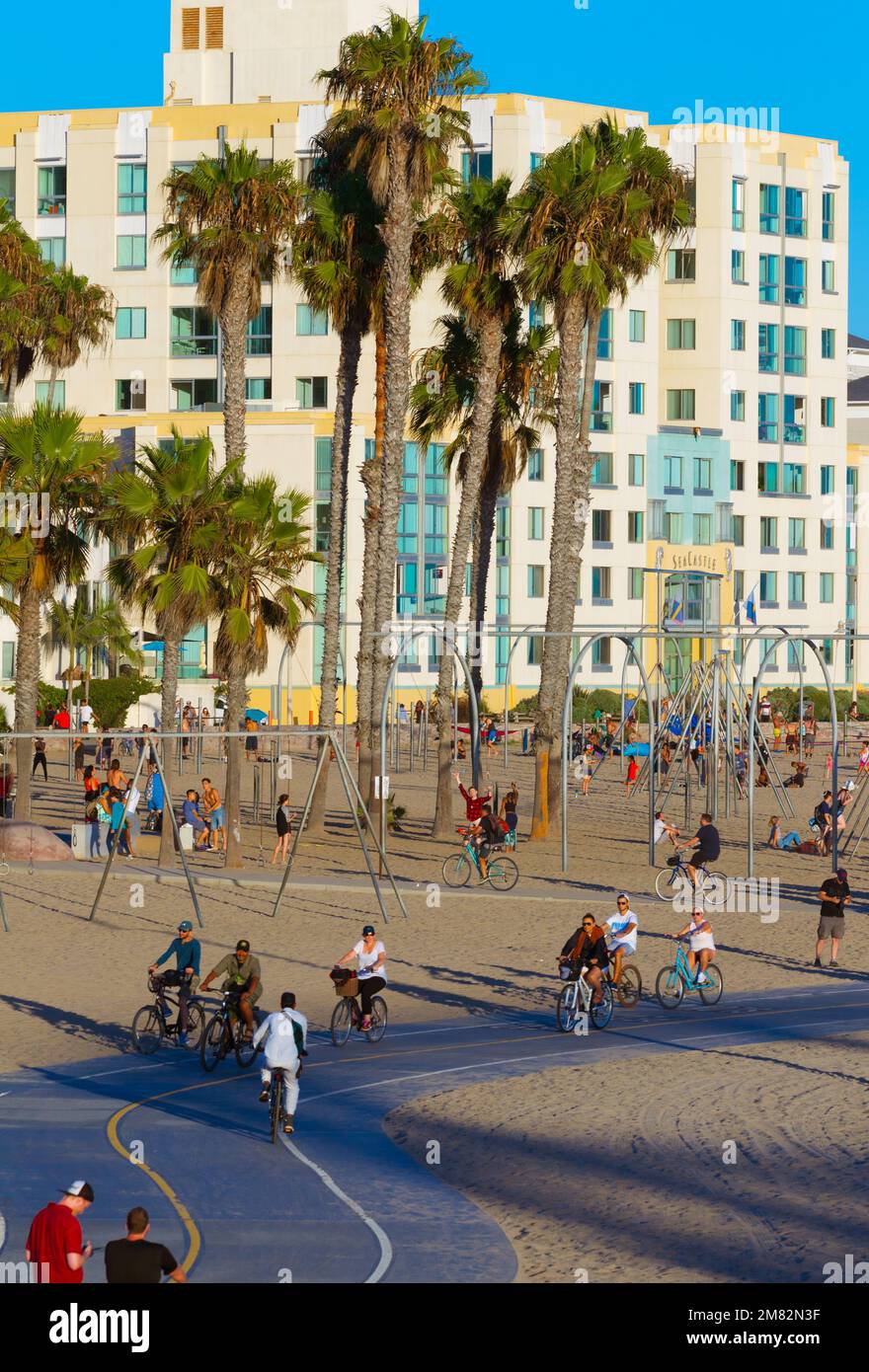 The beach and bike path at Santa Monica Beach in Santa Monica, Los ...