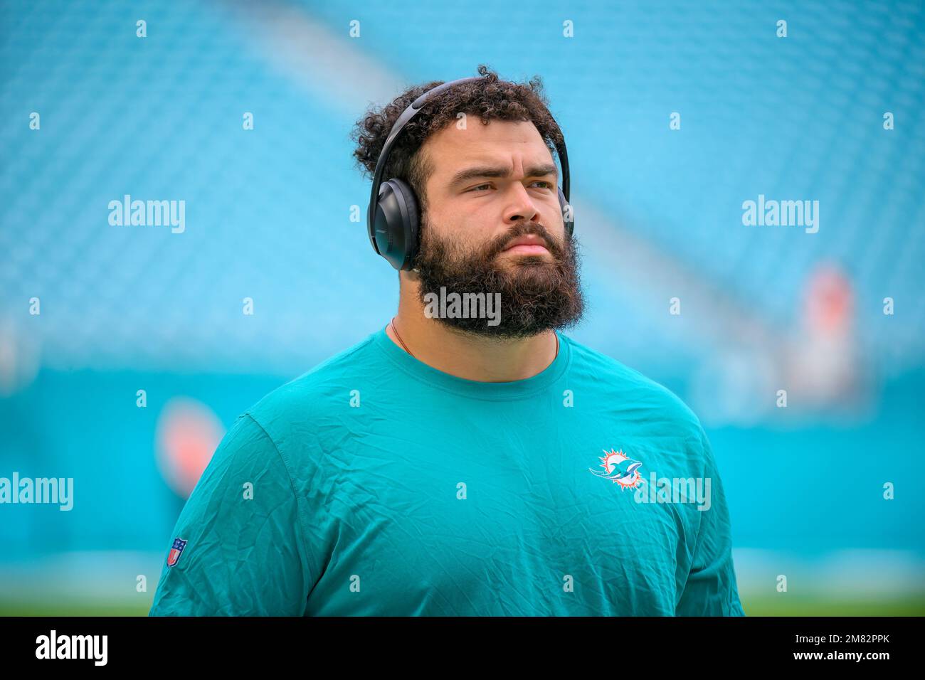 Miami Dolphins offensive lineman Connor Williams (58) walks on the ...