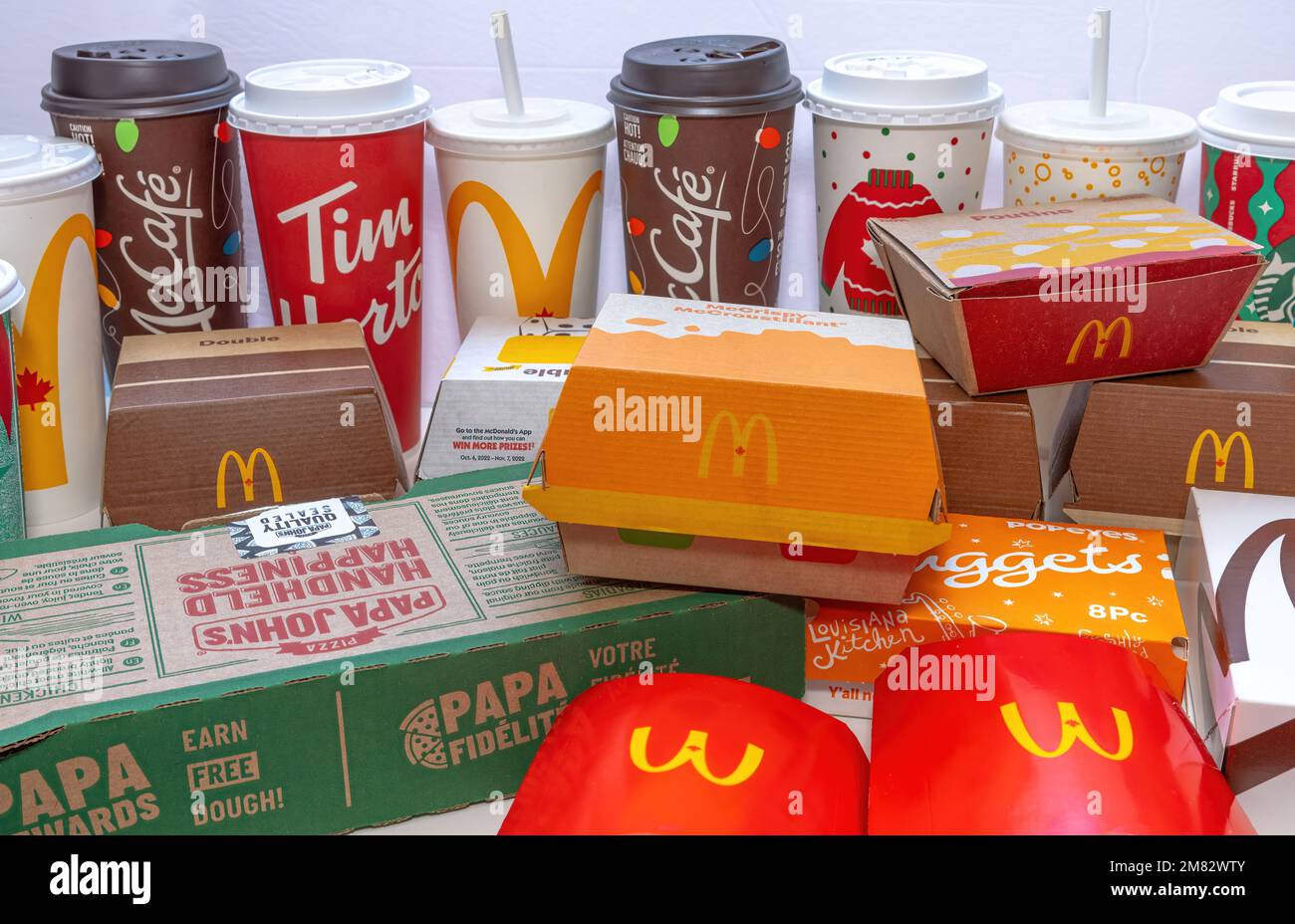 Sandwich tim hi-res stock photography and images - Alamy