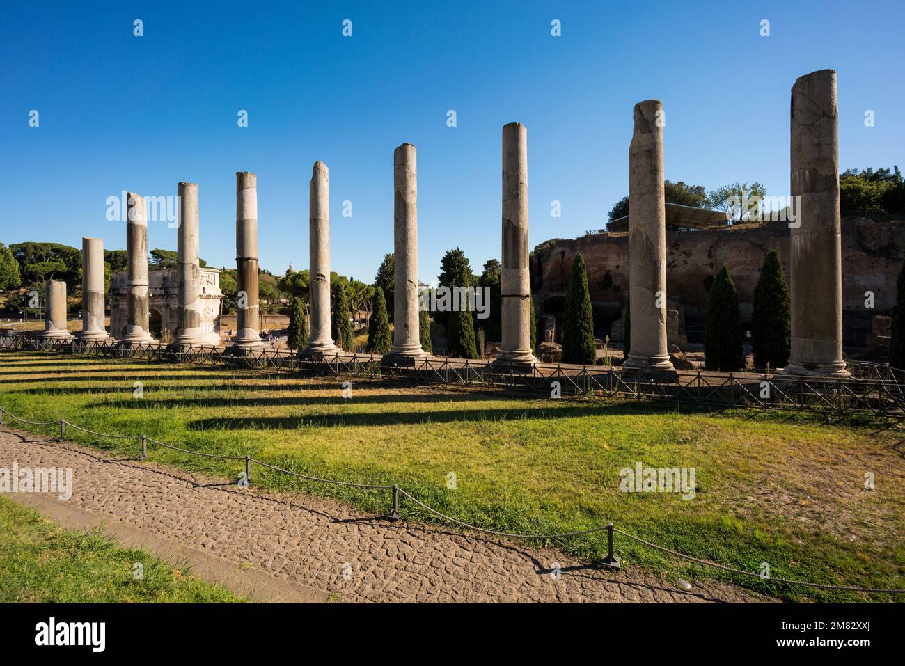 The Roman ruins in Italy Stock Photo - Alamy