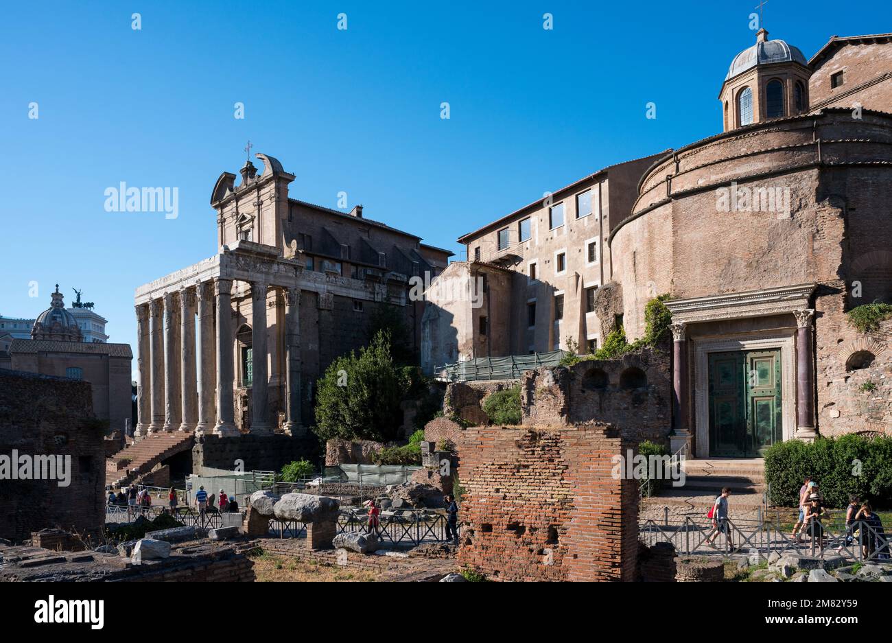 The Roman ruins in Italy Stock Photo - Alamy