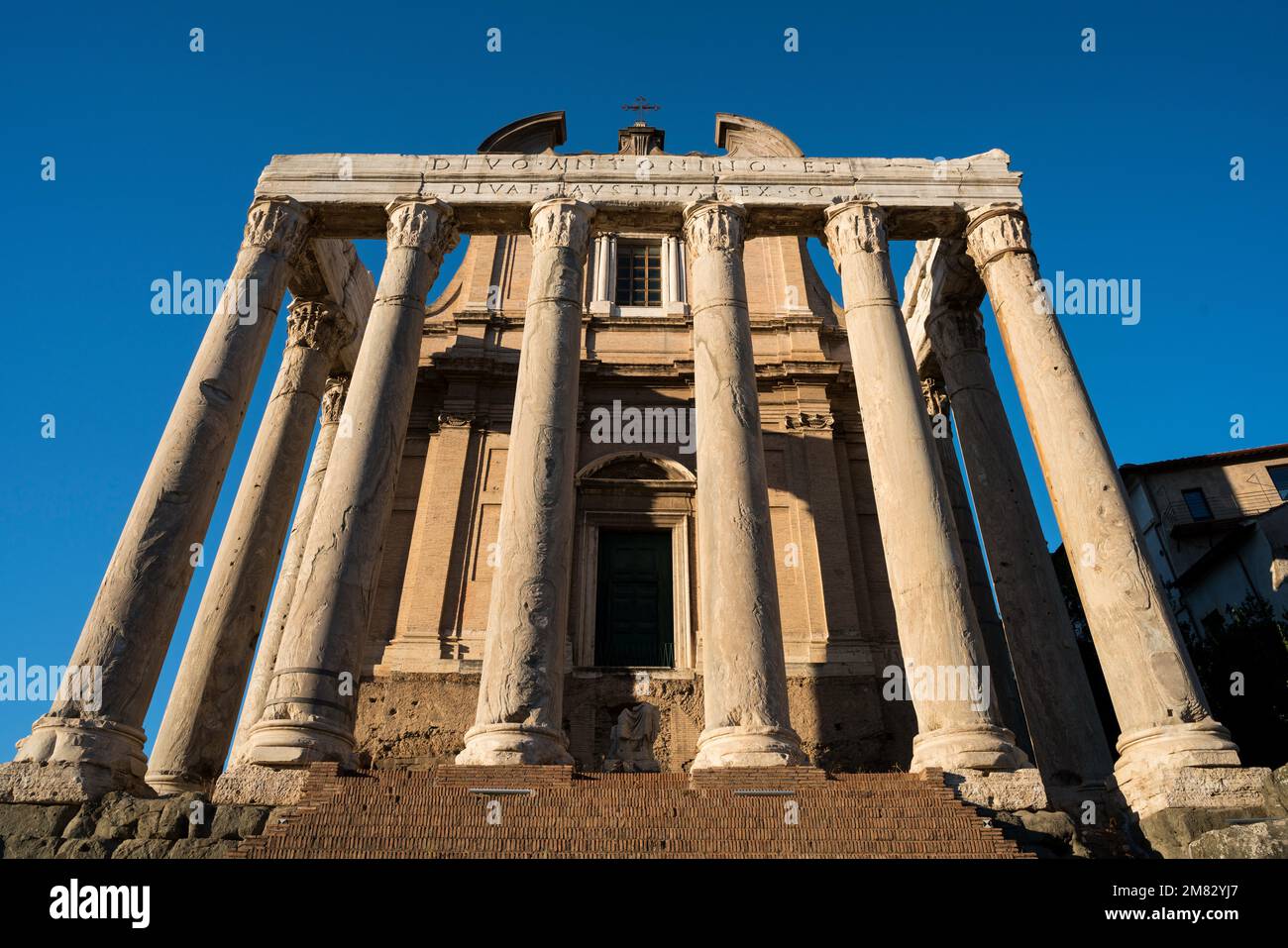 The Roman ruins in Italy Stock Photo - Alamy