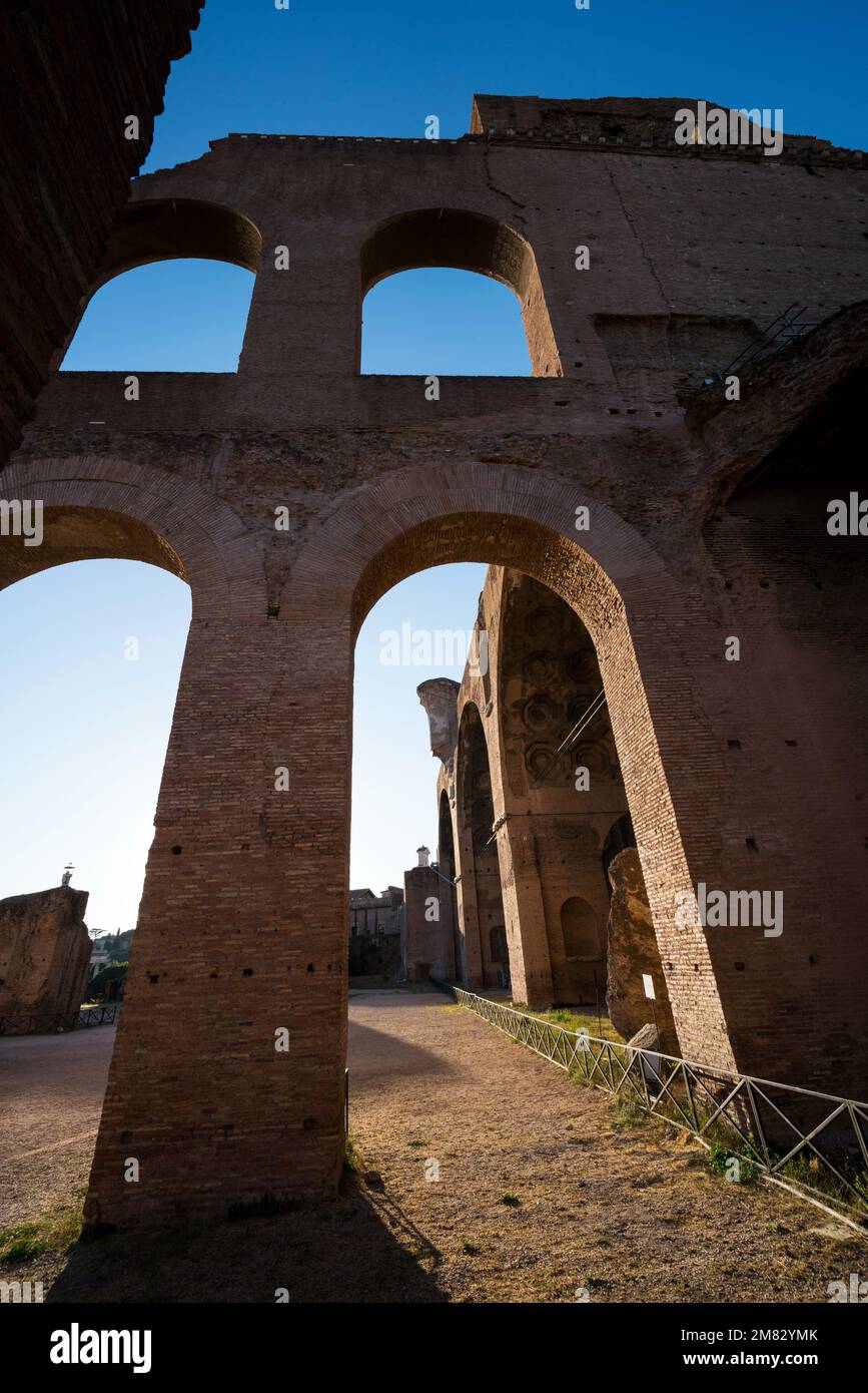 The Roman ruins in Italy Stock Photo - Alamy