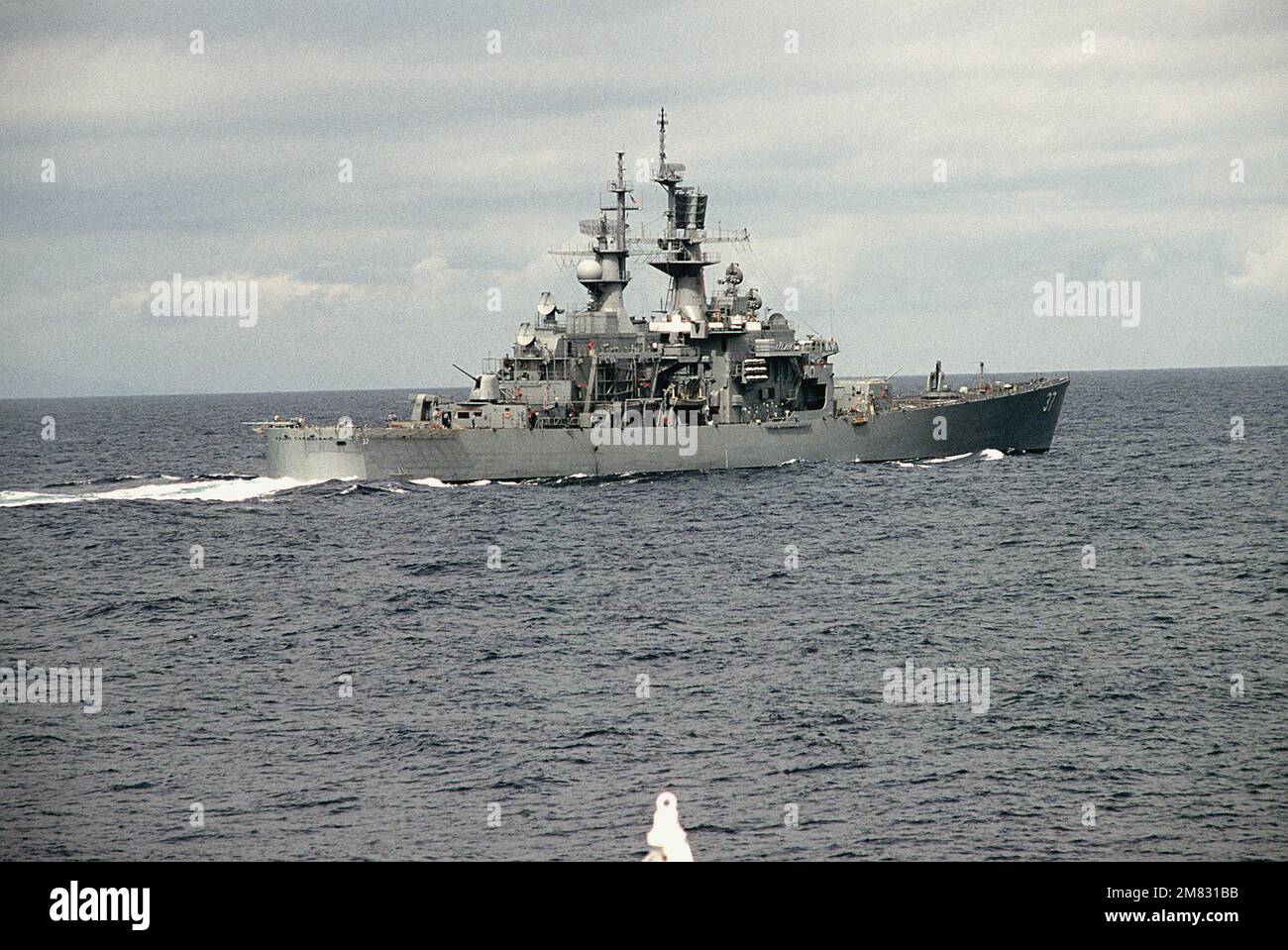 A starboard quarter view of the nuclear-powered guided missile cruiser USS SOUTH CAROLINA (CGN ...