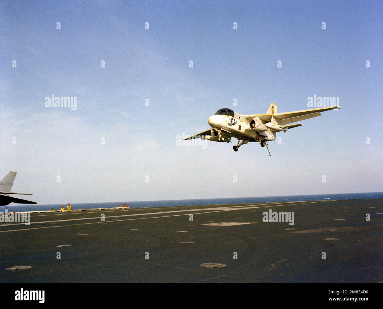 DN-SC-85-12181. Base: USS Carl Vinson (CVN 70 Stock Photo - Alamy