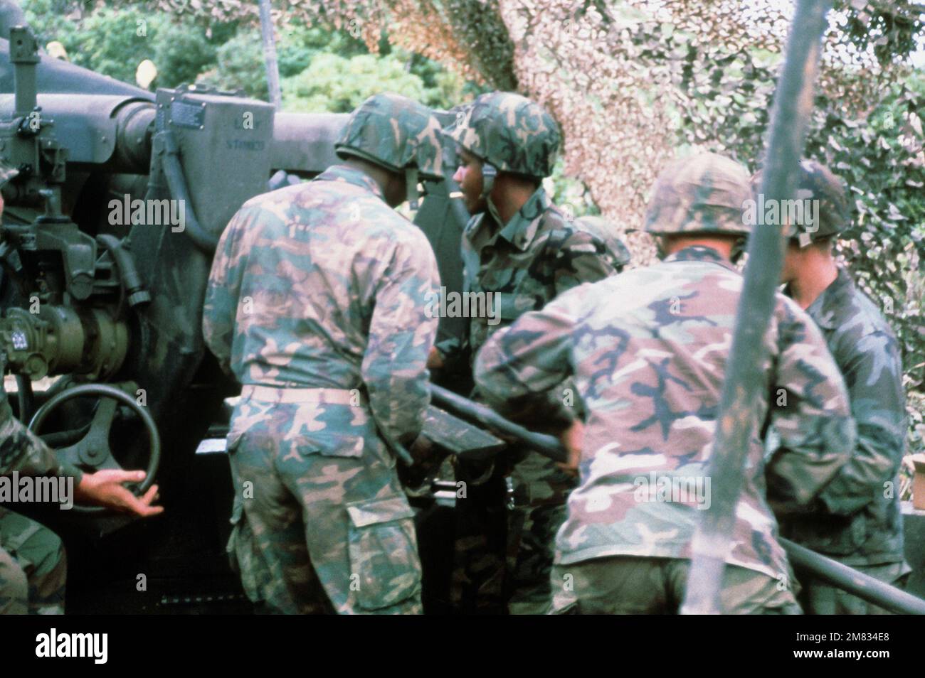 Marines battery 2nd battalion 12th hi-res stock photography and images ...