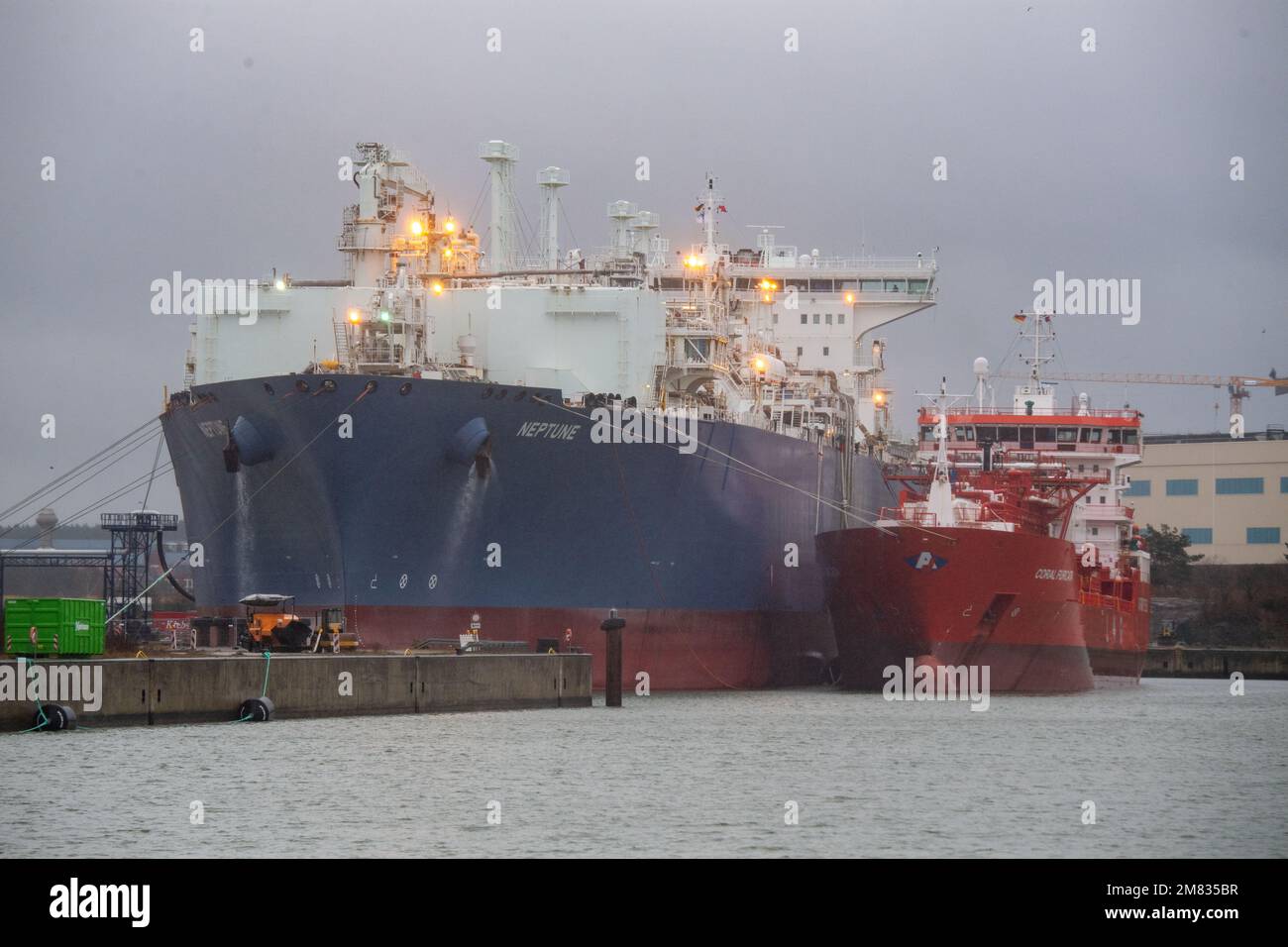 11 January 2023, Mecklenburg-Western Pomerania, Lubmin: The LNG shuttle ...