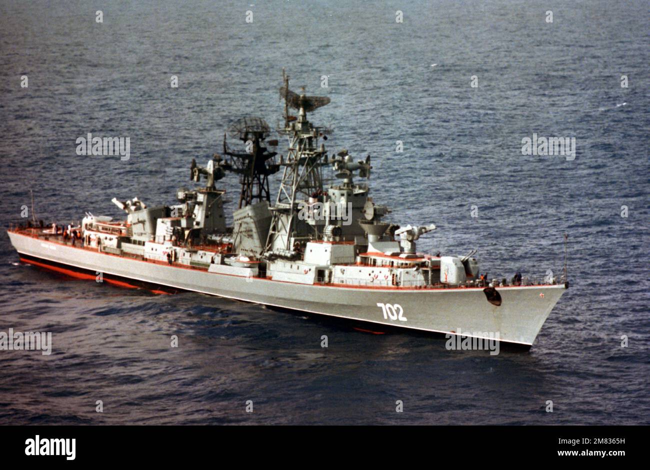 Aerial starboard bow view of the Soviet Kashin Class guided missile ...