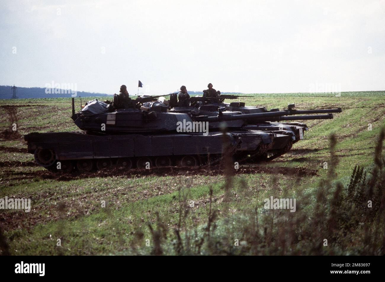 M1 abrams main battle tanks hi-res stock photography and images - Alamy