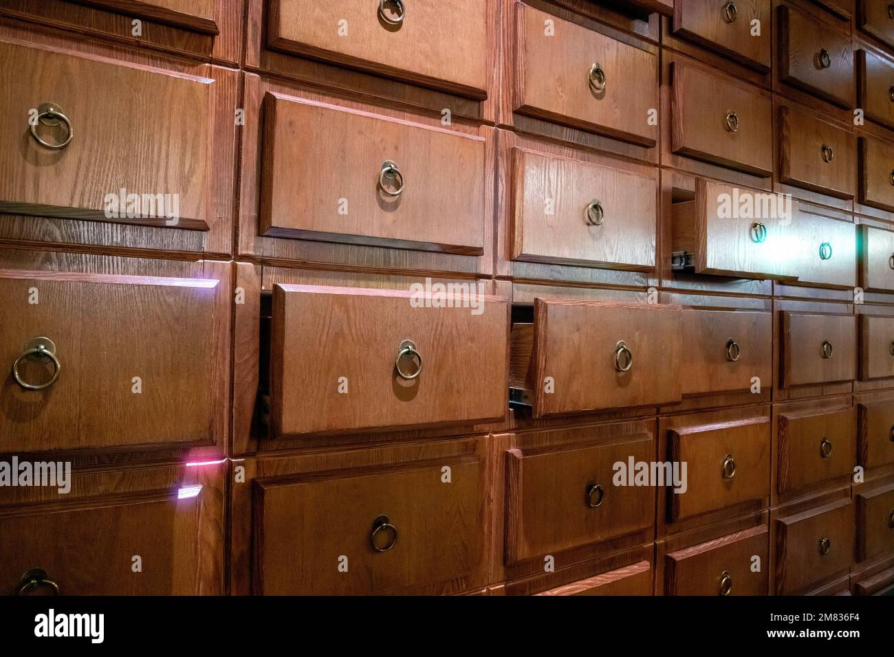 Chinese traditional medicine draws, Hong Kong, China Stock Photo - Alamy