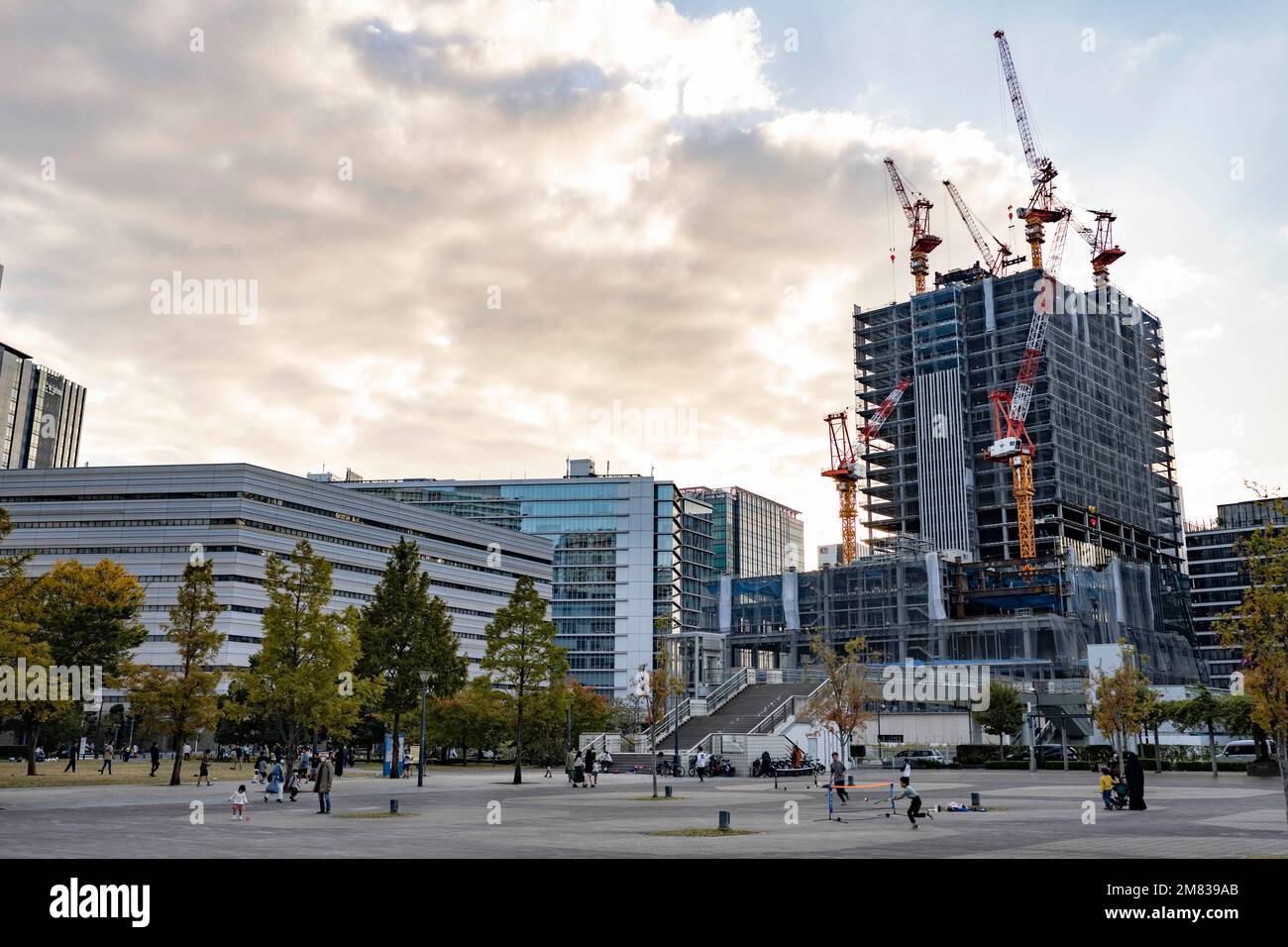 Yokohama, Kanagawa, Japan. 5th Nov, 2022. Families and fishermen in ...