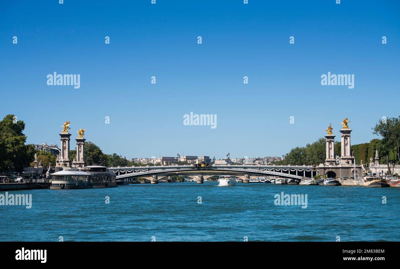 Alexander iii bridge in Paris, France Stock Photo - Alamy