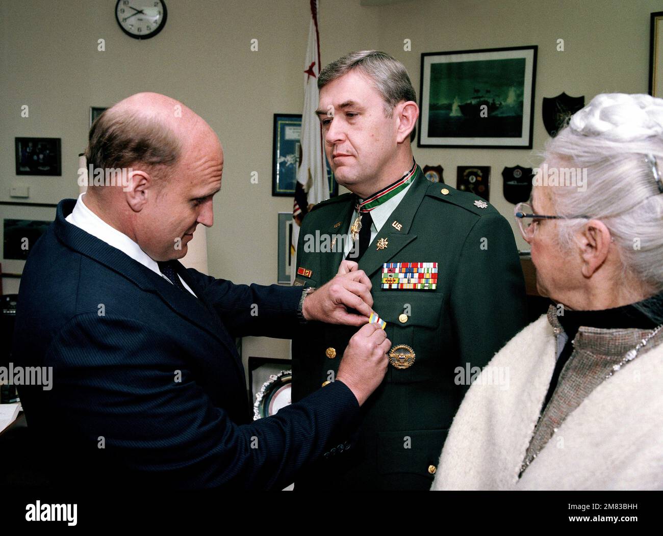 Lieutenant colonel benedict hi-res stock photography and images - Alamy