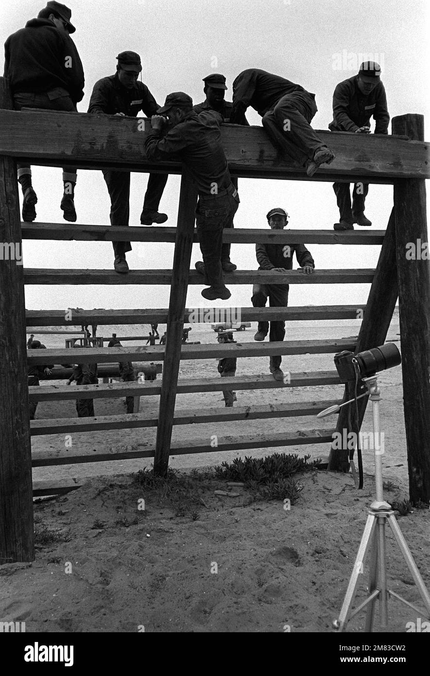 A U.S. Navy Basic Underwater Demolition/Sea-Air-Land (SEAL) (BUD/S ...