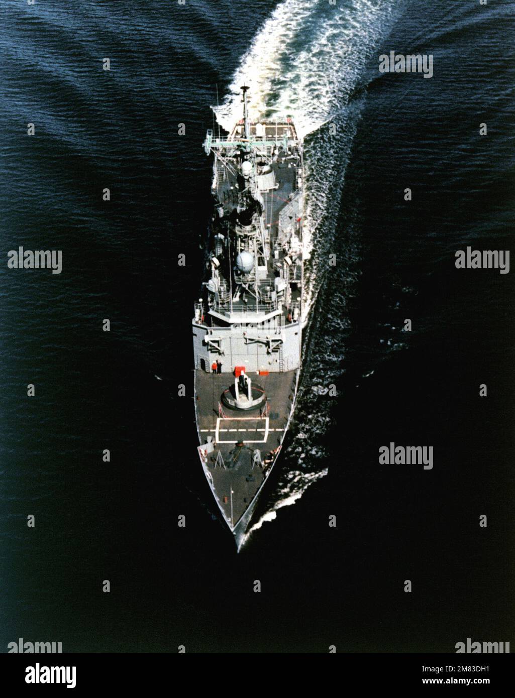 Uss elrod ffg 55 hi-res stock photography and images - Alamy