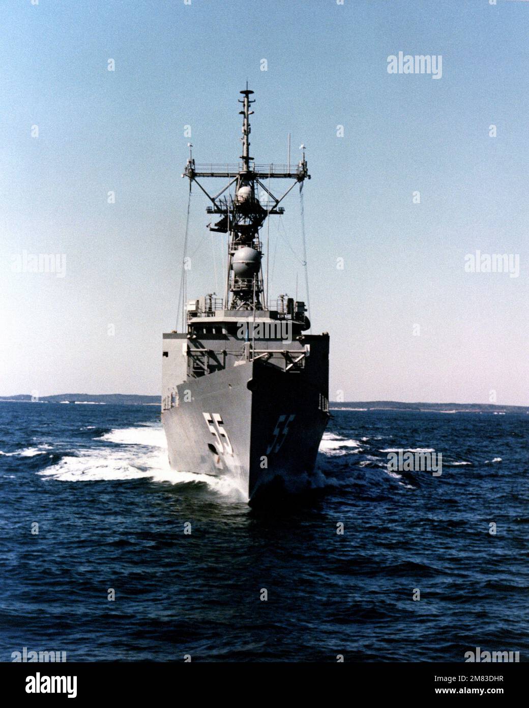 Uss elrod ffg 55 hi-res stock photography and images - Alamy