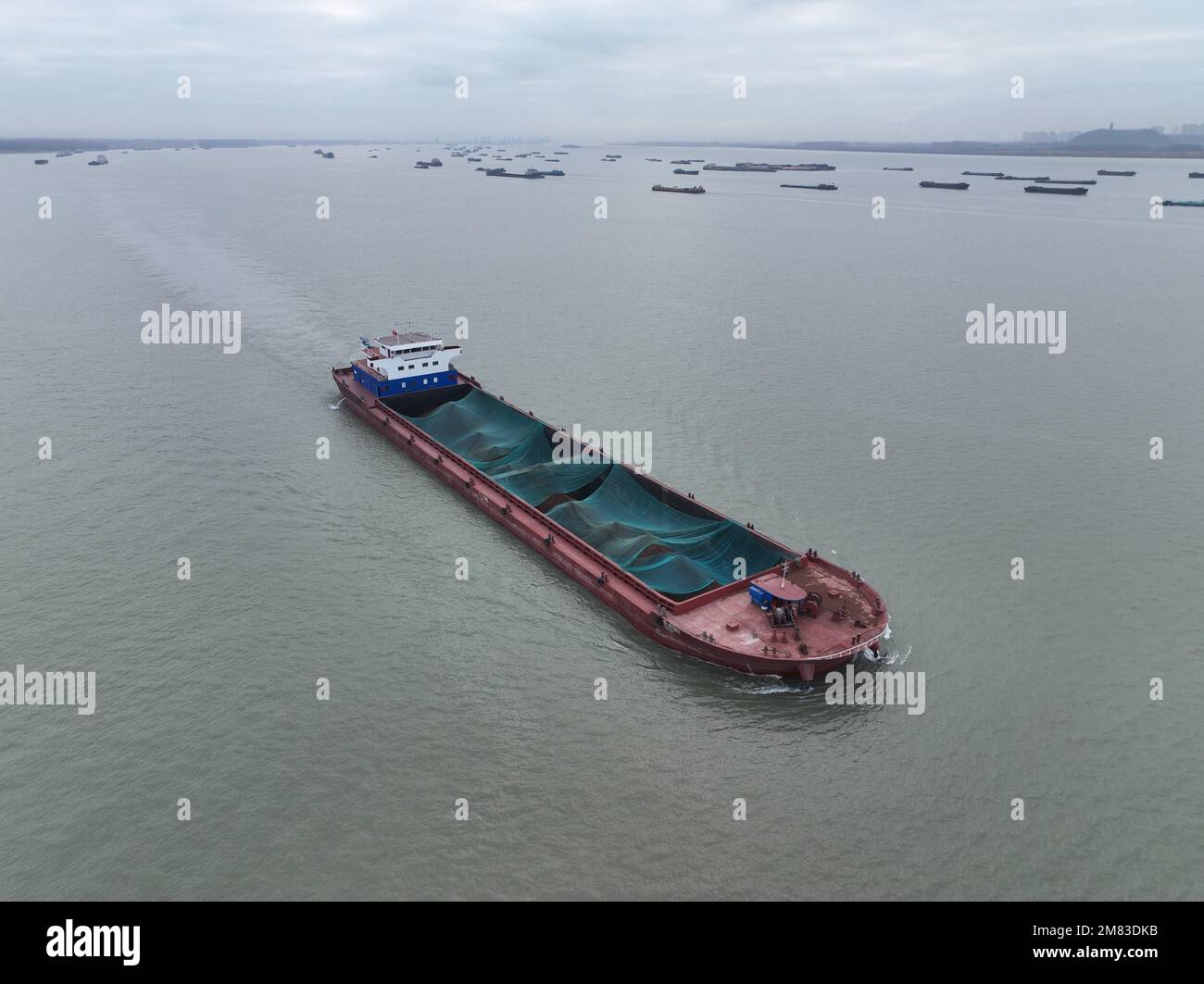 Aerial photo shows cargo ships carrying various kinds of Spring ...