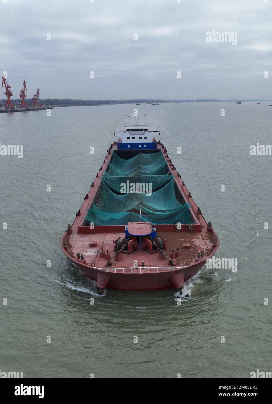 Aerial photo shows cargo ships carrying various kinds of Spring ...