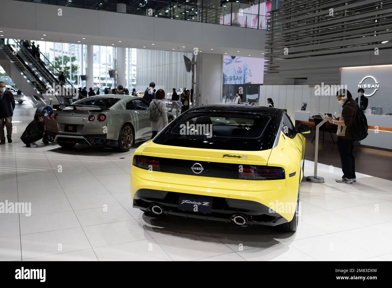 Yokohama, Kanagawa, Japan. 5th Nov, 2022. Modern and future Nissan cars ...