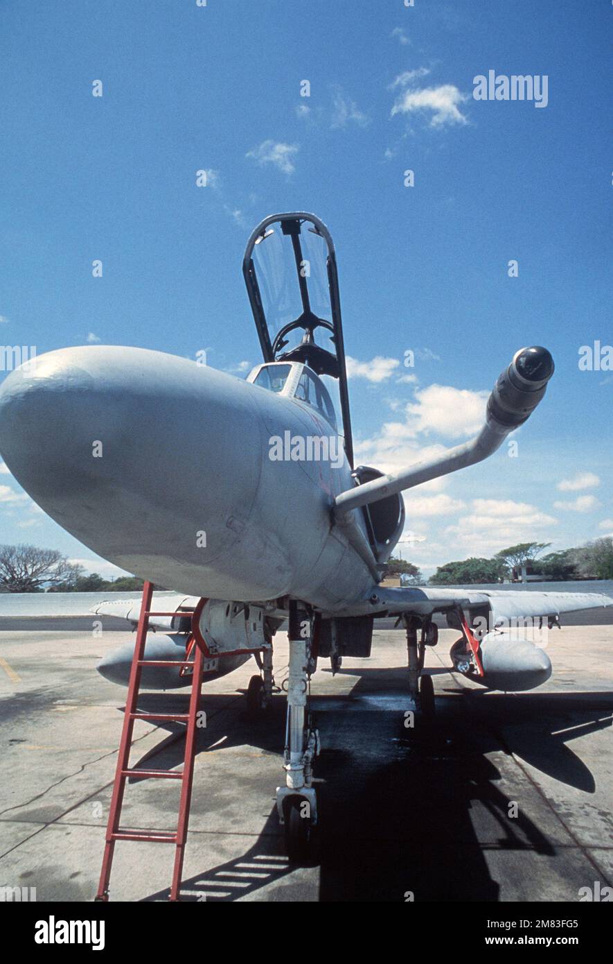 Naval air station barbers point hi-res stock photography and images - Alamy