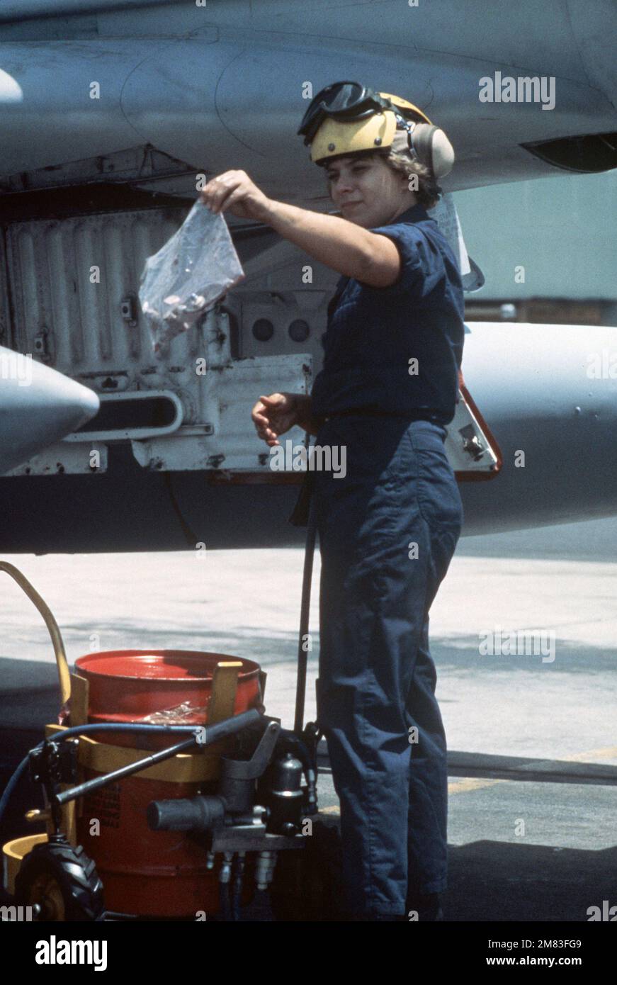 Naval air station barbers point hi-res stock photography and images - Alamy