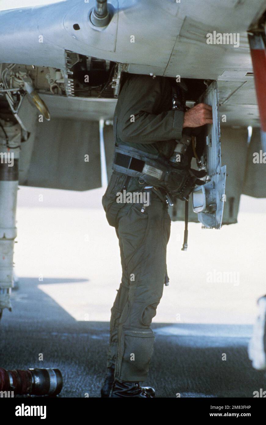 Naval air station barbers point hi-res stock photography and images - Alamy