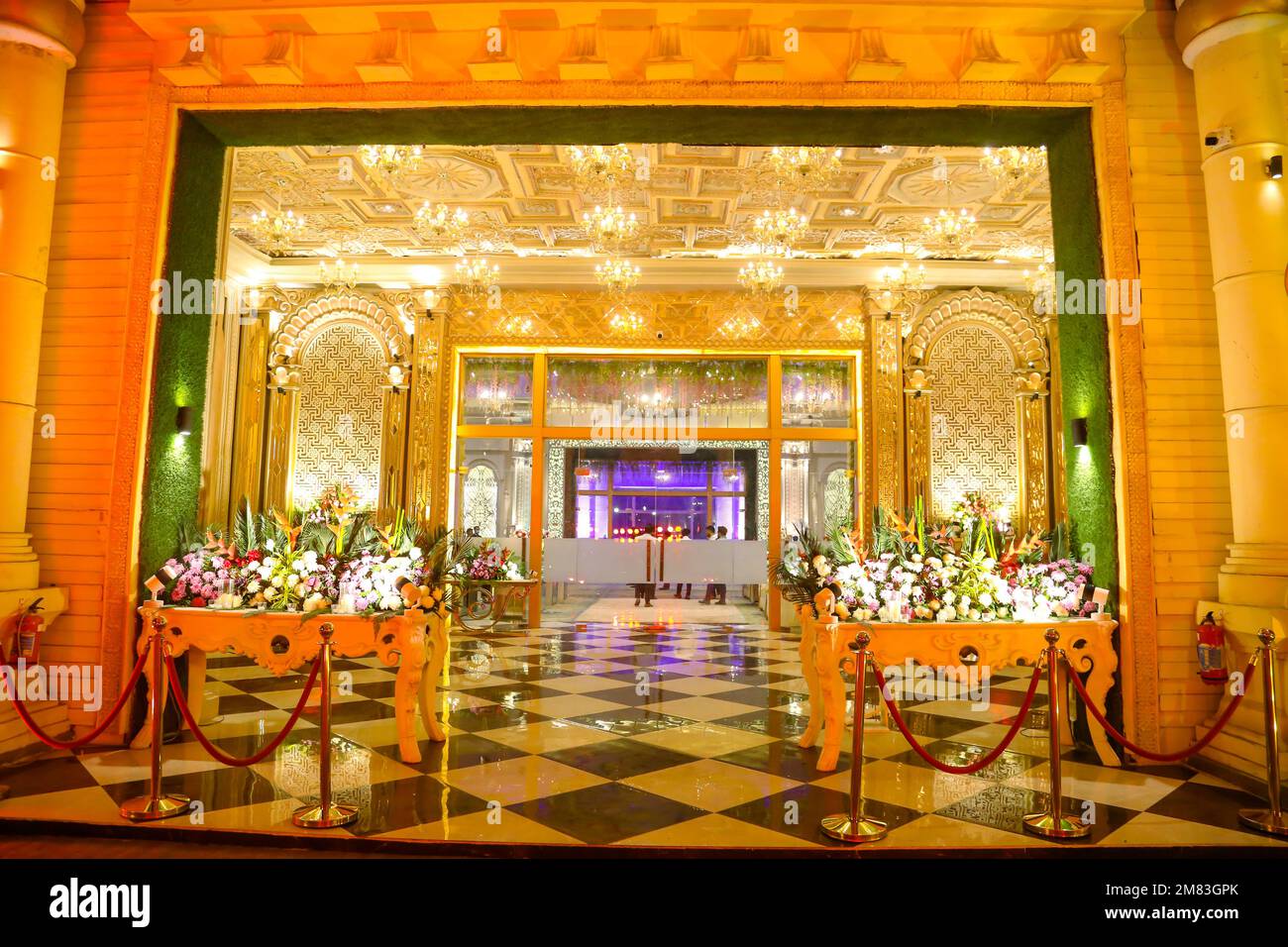 The Beautiful Decorations cultural program, Wedding Decorations, props ...