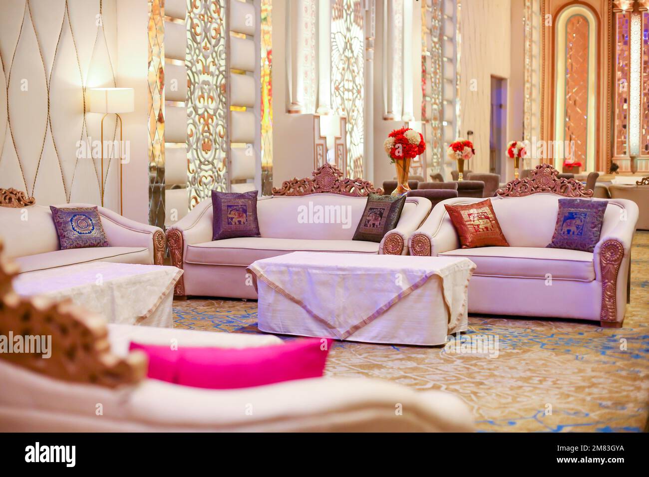 The Beautiful Decorations cultural program, Wedding Decorations, props ...