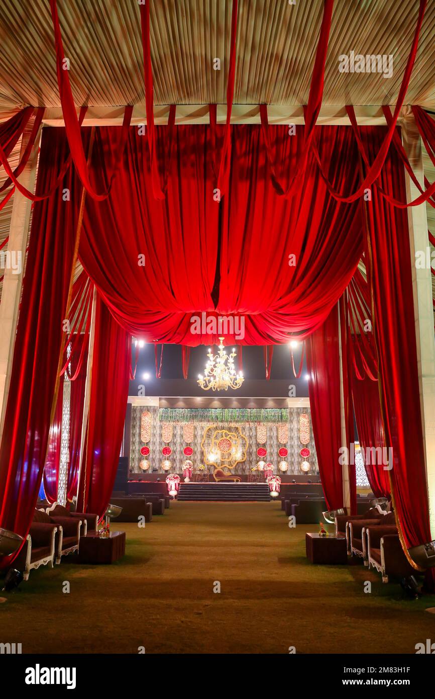 The Beautiful Decorations cultural program, Wedding Decorations, props ...