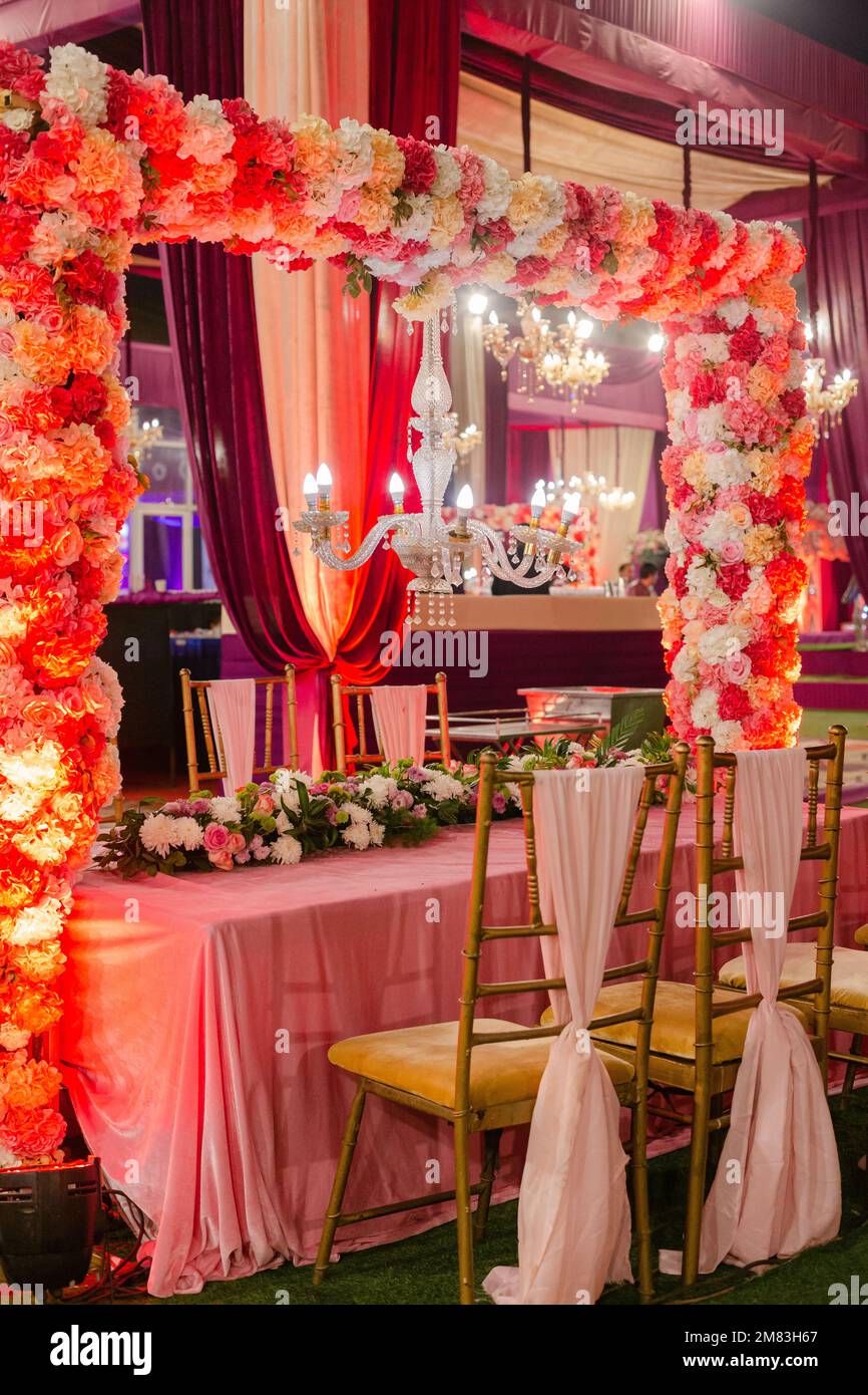 The Beautiful Decorations cultural program, Wedding Decorations, props ...