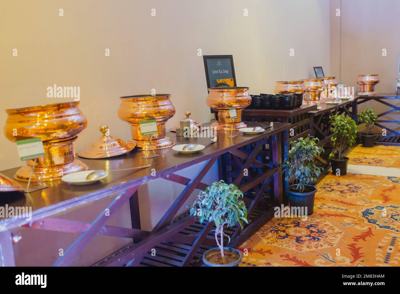 The Beautiful Decorations cultural program, Wedding Decorations, props ...