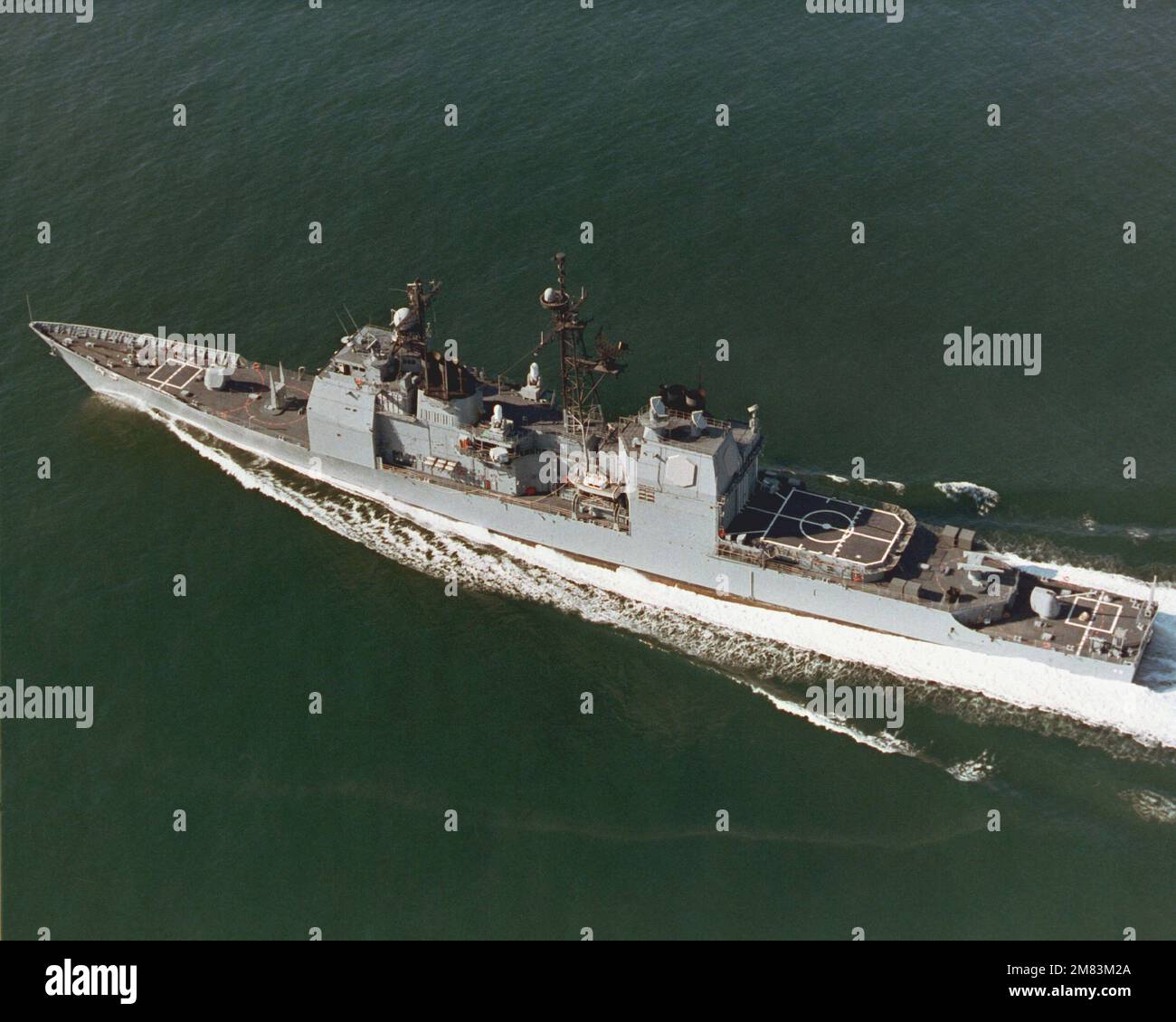 Aegis class cruiser hi-res stock photography and images - Alamy