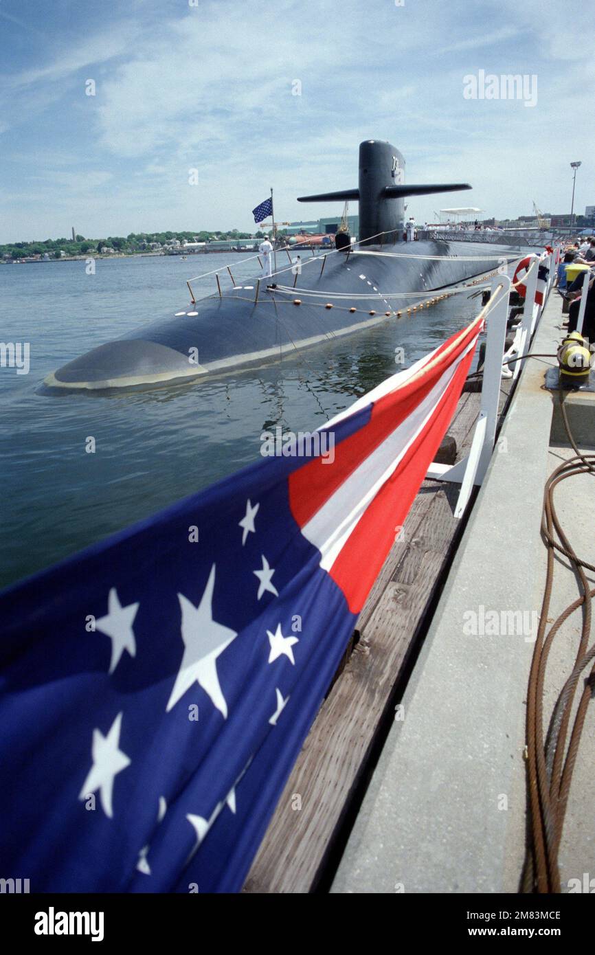 A port bow view of the nuclear-powered strategic missile submarine USS ...