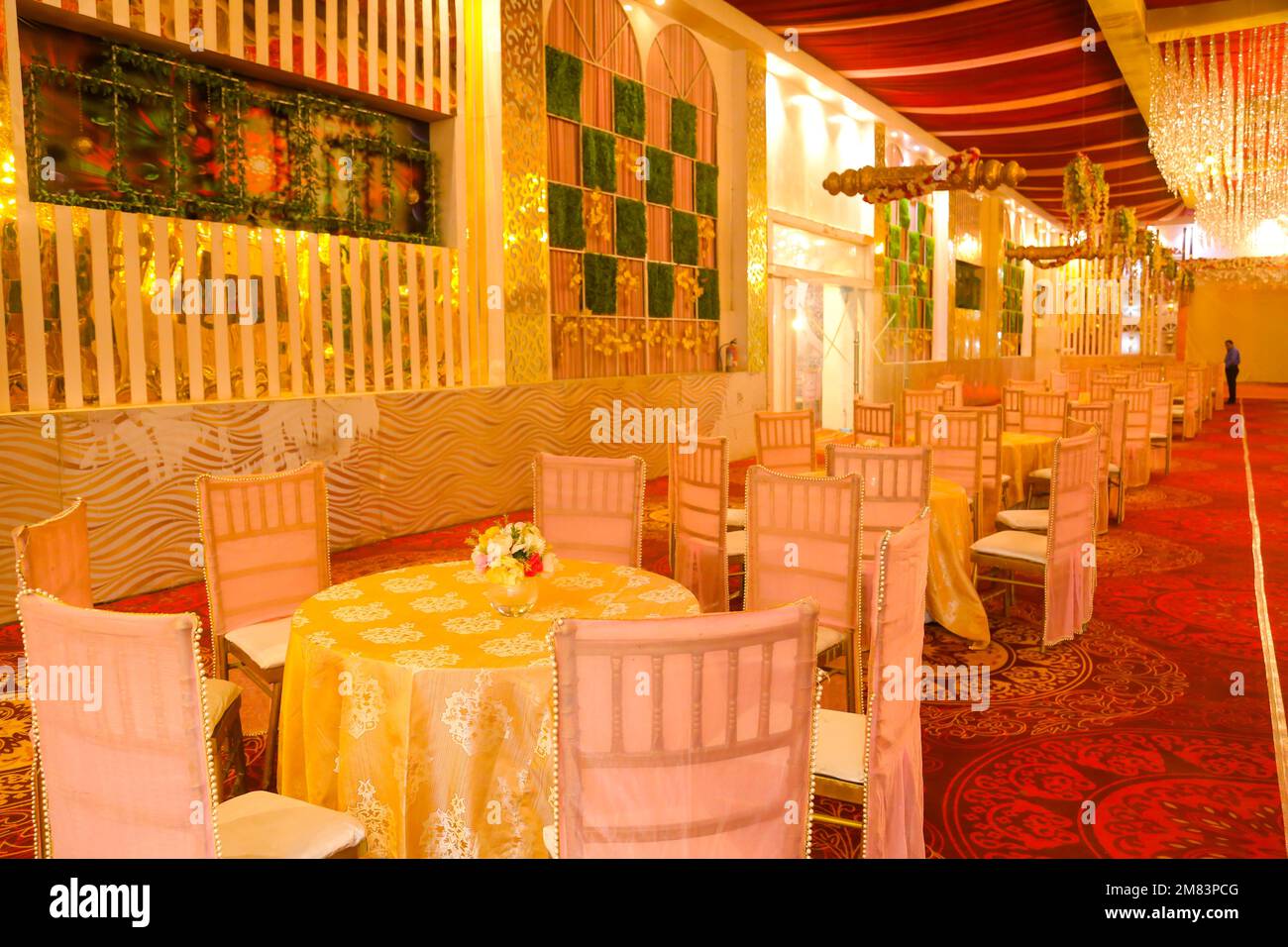 The Beautiful Decorations cultural program, Wedding Decorations, props ...