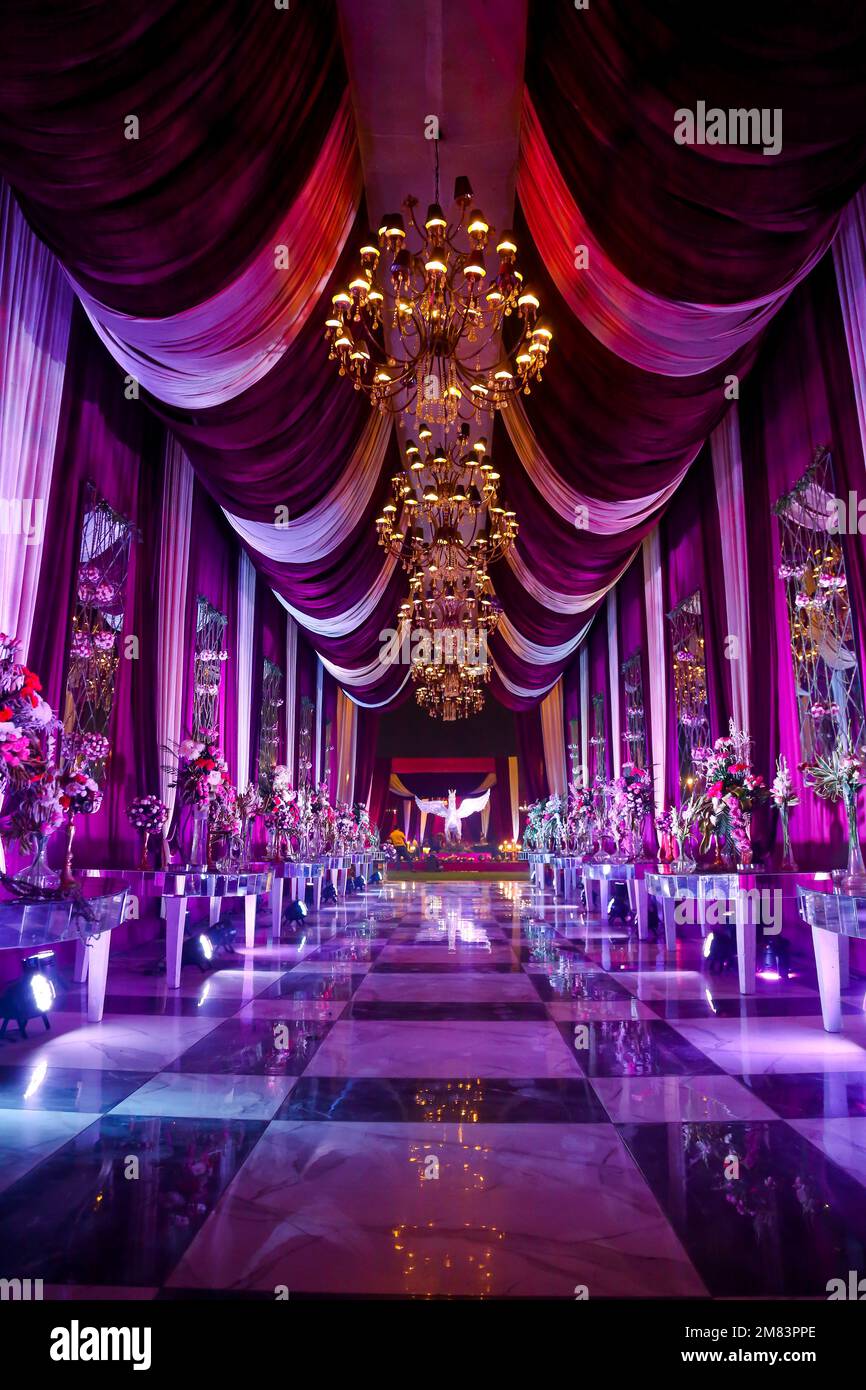 The Beautiful Decorations cultural program, Wedding Decorations, props ...
